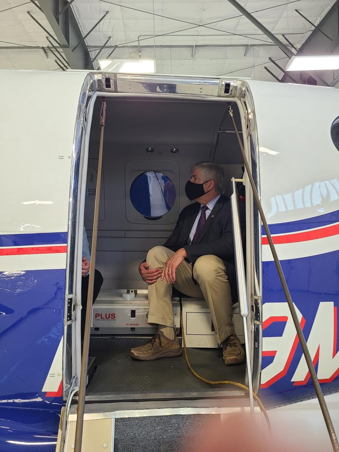 Congressman Cliff Bentz comes to Mercy Flights – Mercy Flights ...